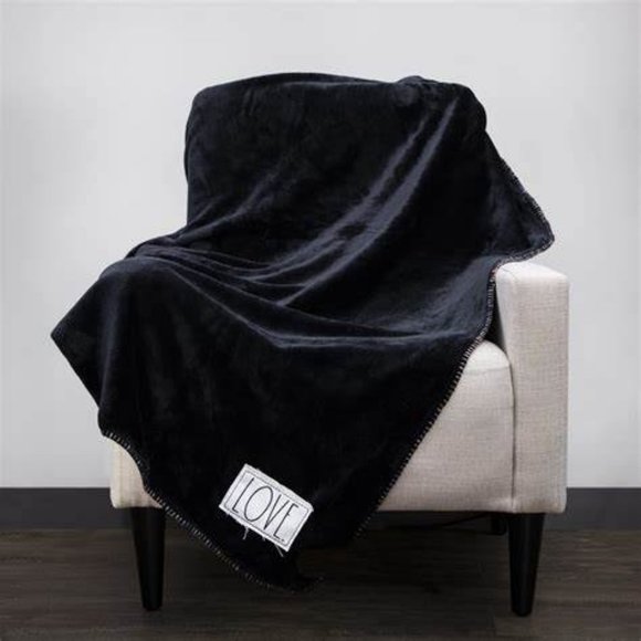Rae Dunn | Bedding | Rae Dunn Love Blanket | Poshmark